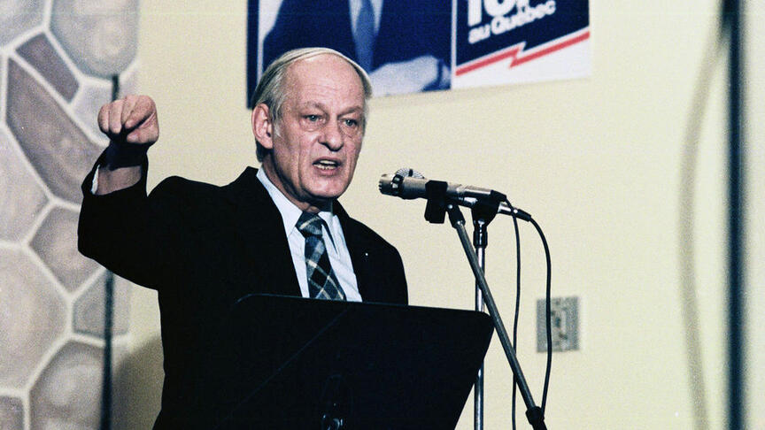 À la mémoire de René Lévesque | BAnQ